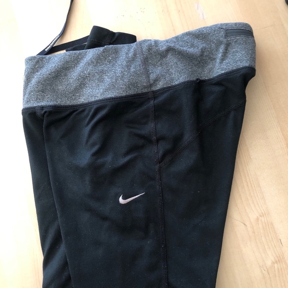 Nike | Pants & Jumpsuits | Nike Xs Luxe Running Capri | Poshmark